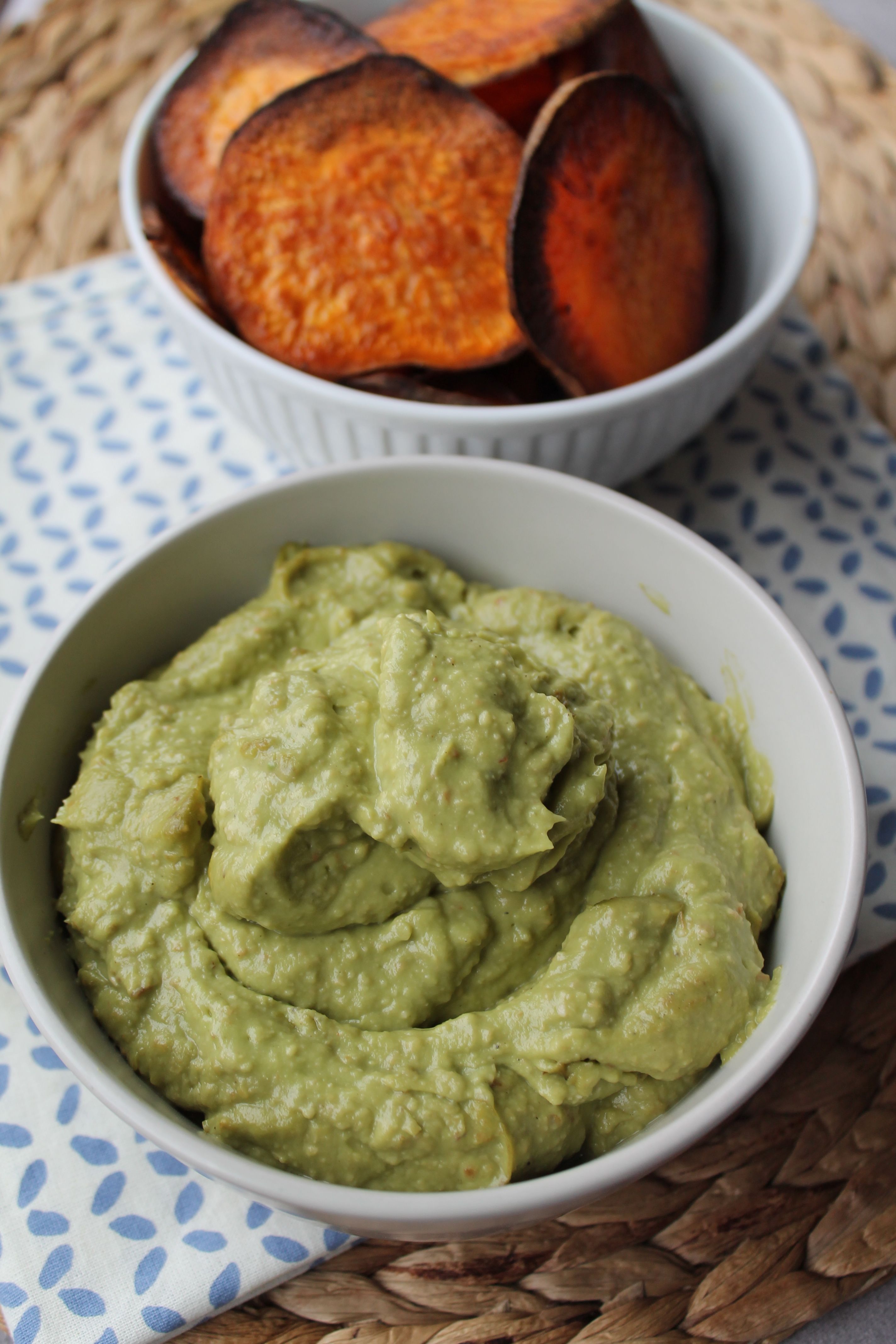 Avocado Pine Nut Puree - thekittchen