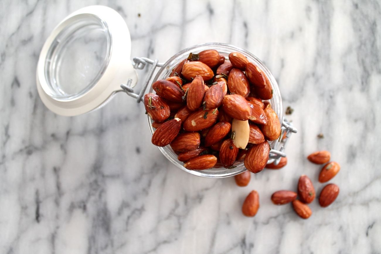 Brown Butter, Sage, and Rosemary Roasted Almonds - thekittchen