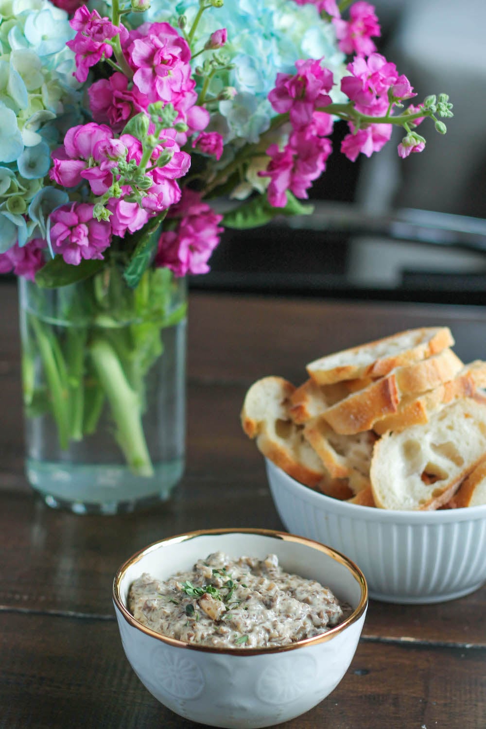 Cheesy Mushroom Spread (Trust me, it's addictive) - thekittchen