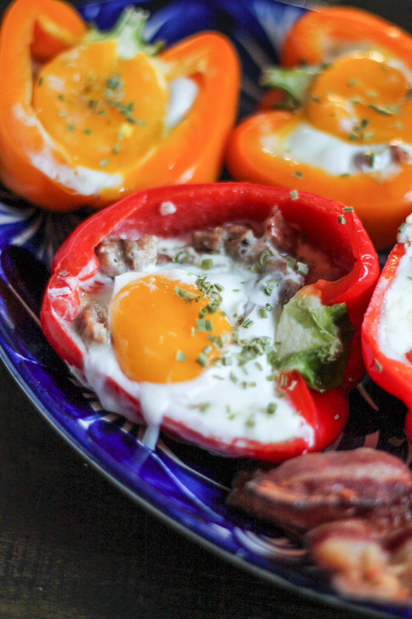 Breakfast Stuffed Peppers - thekittchen