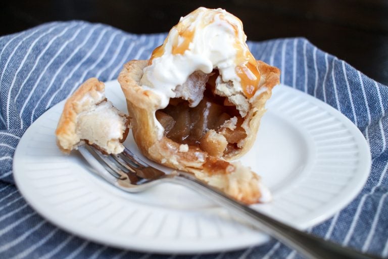 Mini Apple Pies - An Easy Recipe for Individual Apple Pies