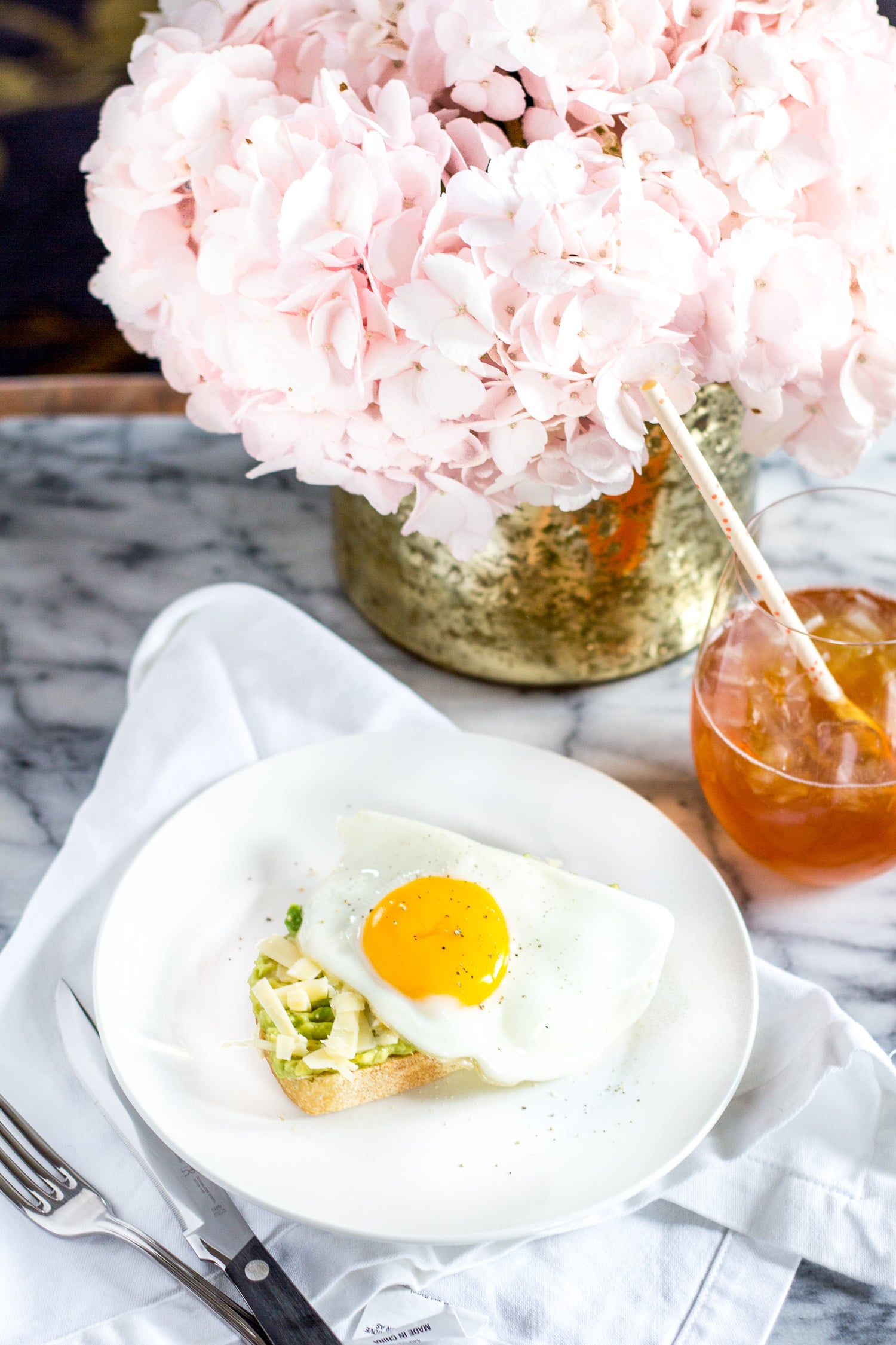 How to Make Perfect Sunny Side Up Eggs - Step by Step Instructions