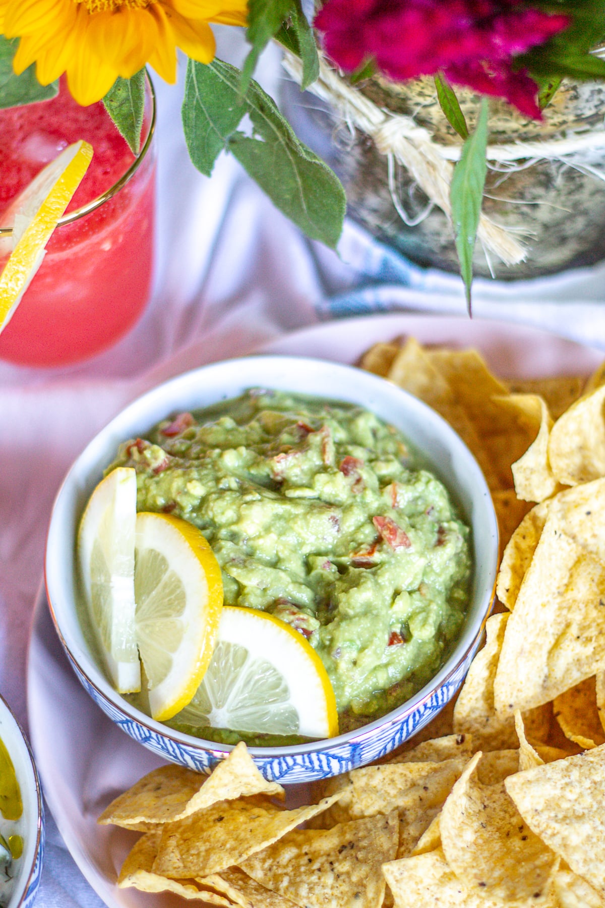 Easy Guacamole without Cilantro | A Super Simple Guacamole Recipe