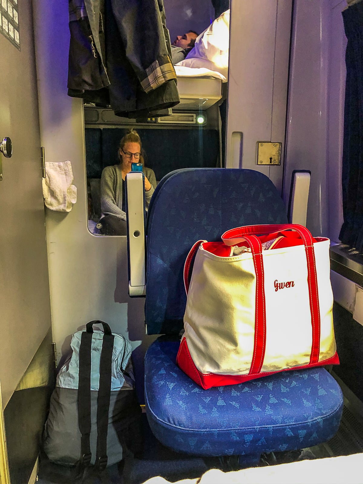 Taking an Amtrak Sleeper Cabin from Chicago to Boston, with a Baby ...